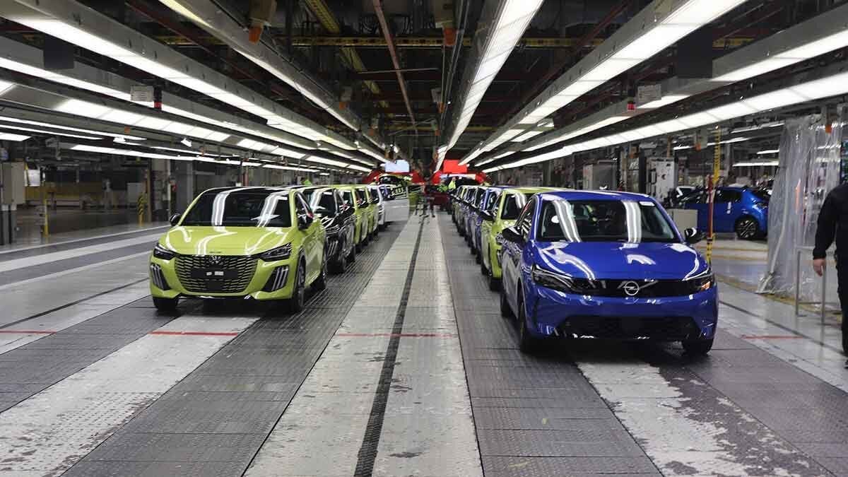 A l'épreuve du futur : Stellantis attribue la plateforme STLA Small à ...